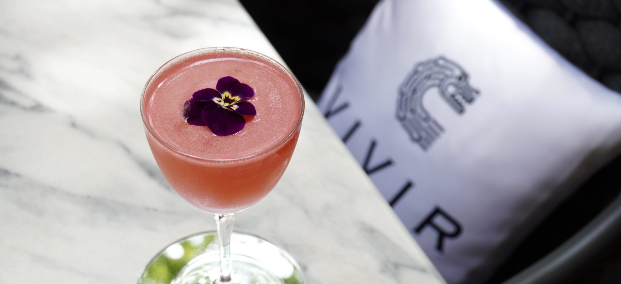 VIVIR x The Mirror Bar Terrace | Outdoor Cocktail Bar London